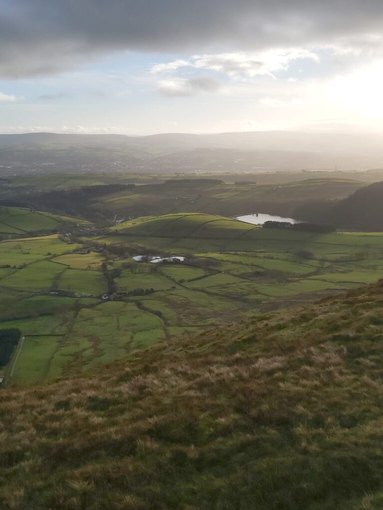 6 Stunning & Family-Friendly Walks In Pendle