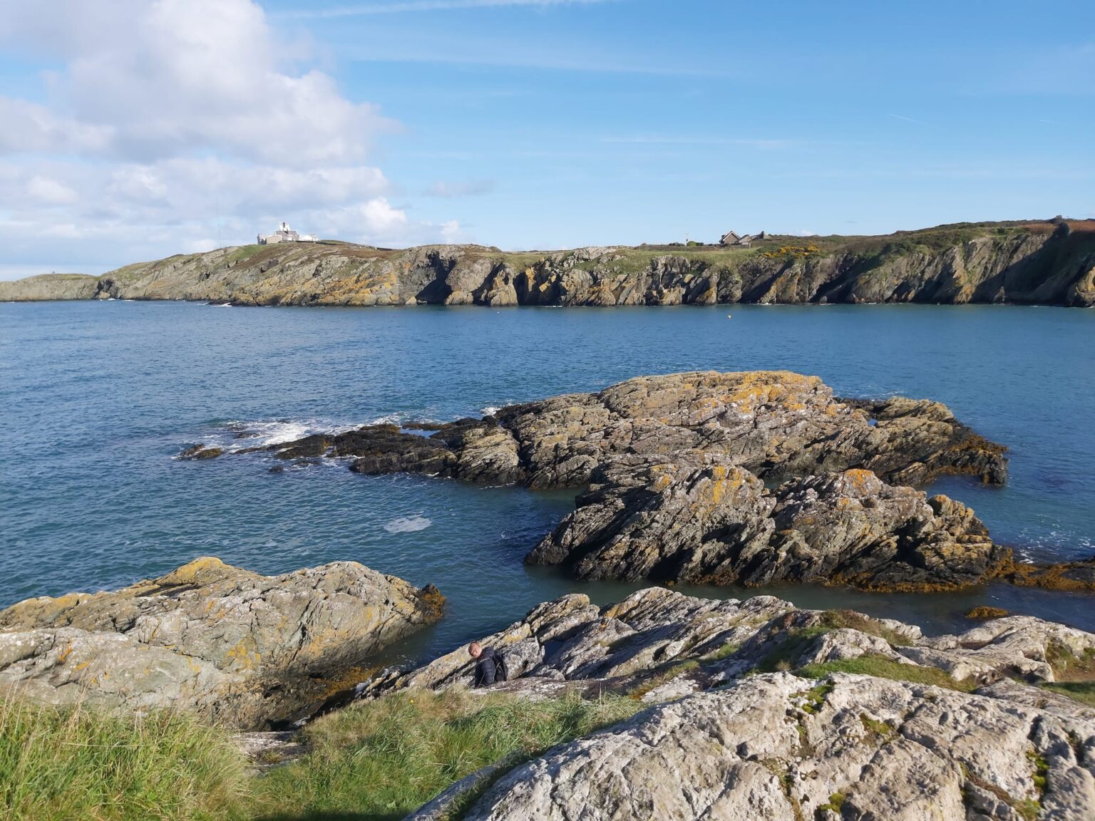 8 BEST Anglesey Walks To Try (Hidden Gems, Circular Trails & More!)
